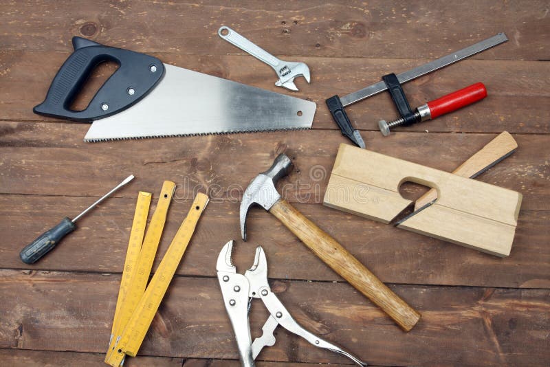 Las Herramientas Del Carpintero Foto de archivo - Imagen de metal ...
