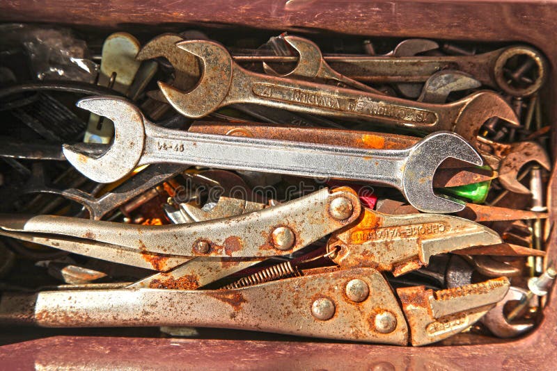 Herramientas oxidadas foto de archivo. Imagen de moho - 28808636