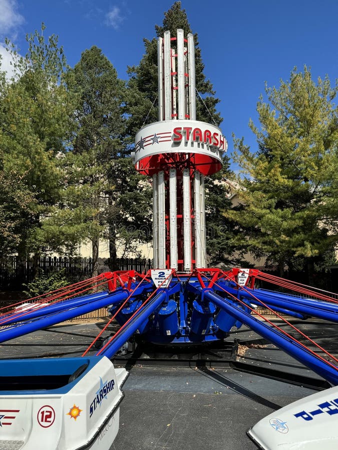 Hershey Park in Hershey, Pennsylvania Editorial Stock Image - Image of ...