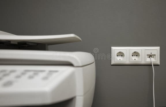 Het aansluiten van een fax stock afbeelding. Image of apparatuur - 17406117