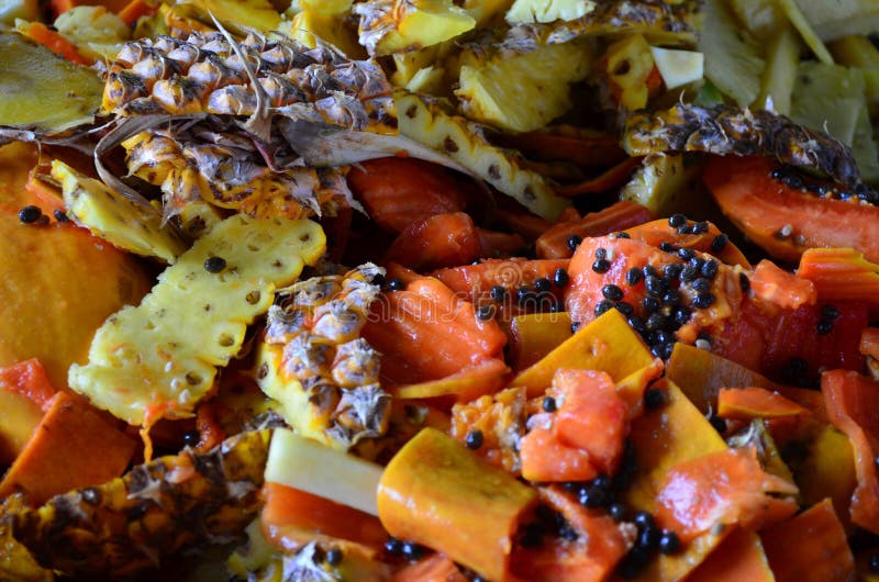 Het Afval Van Het Oragnic Verse Fruit Stock Afbeelding - Image of ...