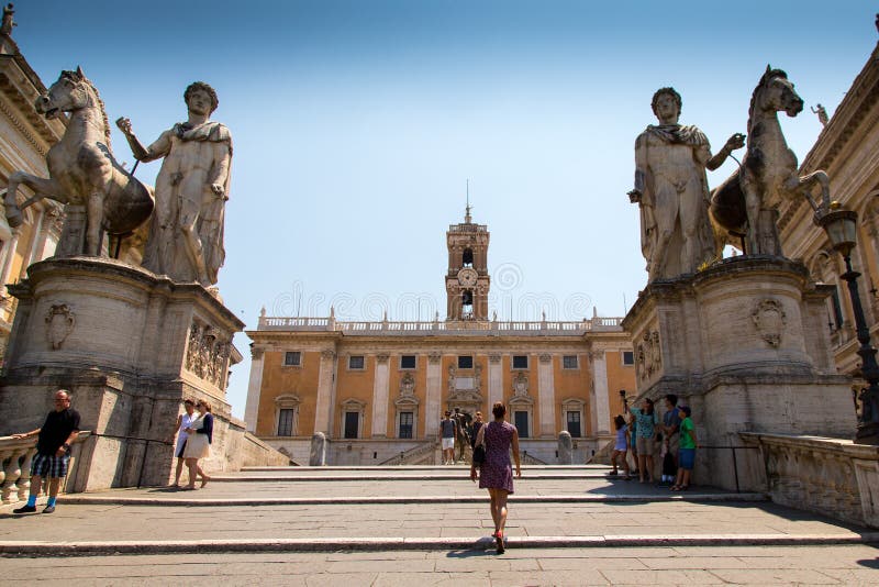 Het Capitool in Rome redactionele fotografie. Image of necked - 60122037