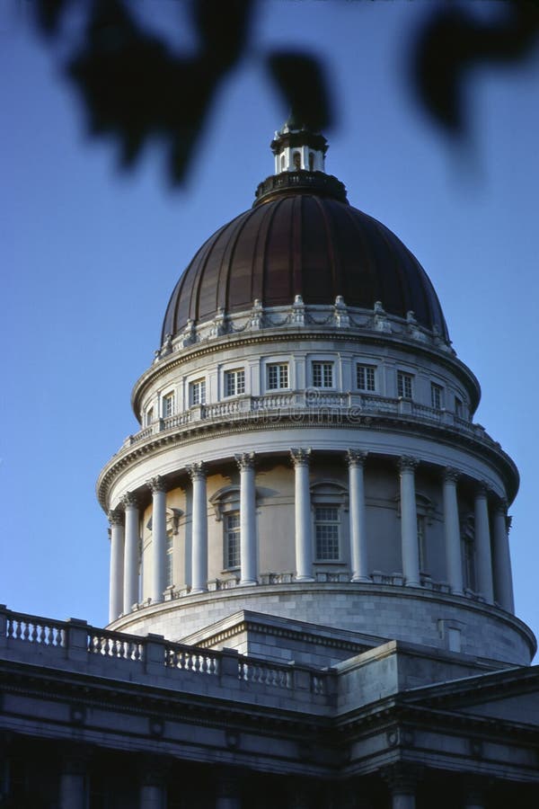 Het Capitool Van De Staat Van Utah Stock Foto - Image of koepel, utah ...