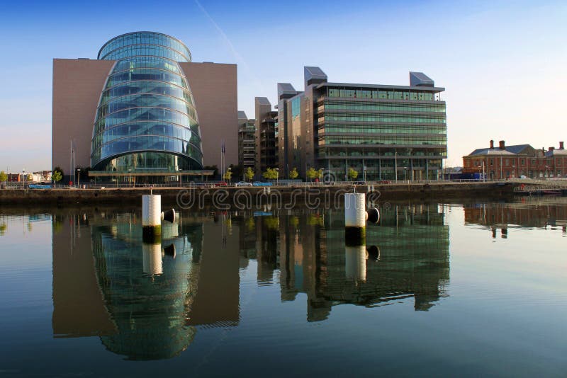 Het Centrum Dublin Van De Overeenkomst Stock Afbeelding - Image of ...