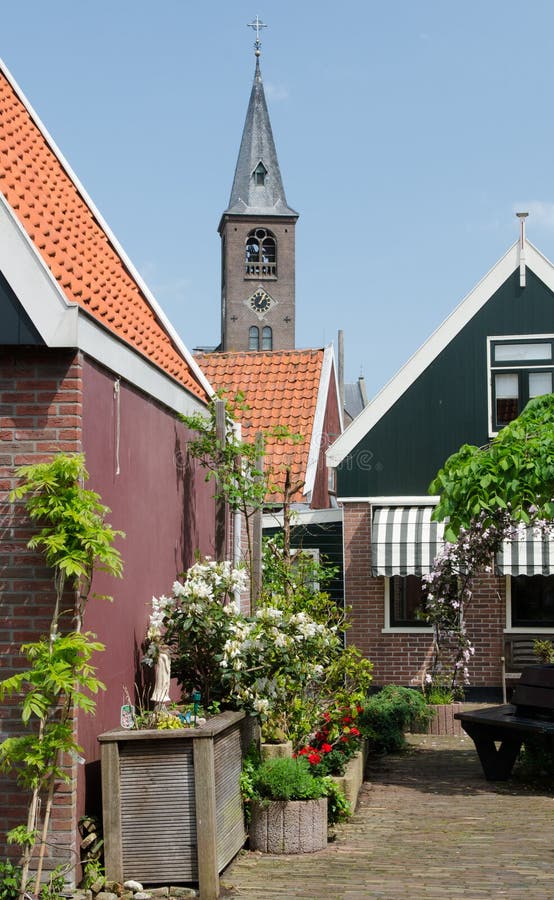 Het Centrum Van Volendam, Terras Stock Foto - Image of patio, baksteen ...