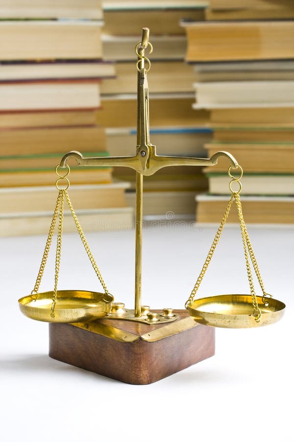 Afbeelding Van Het Begrip "recht" En "recht" Lswyers-kantoor Stock Foto ...