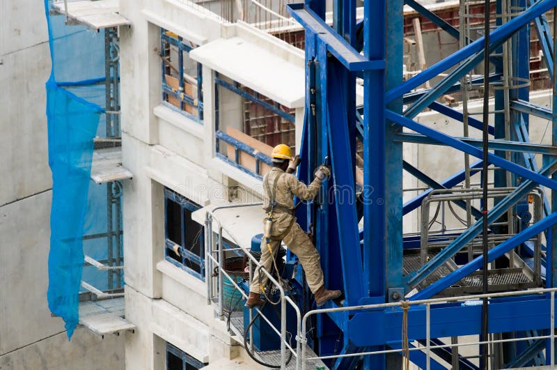 De Lasser Van De Bouw Van Het Staal Van De Brug Stock Foto - Image of ...