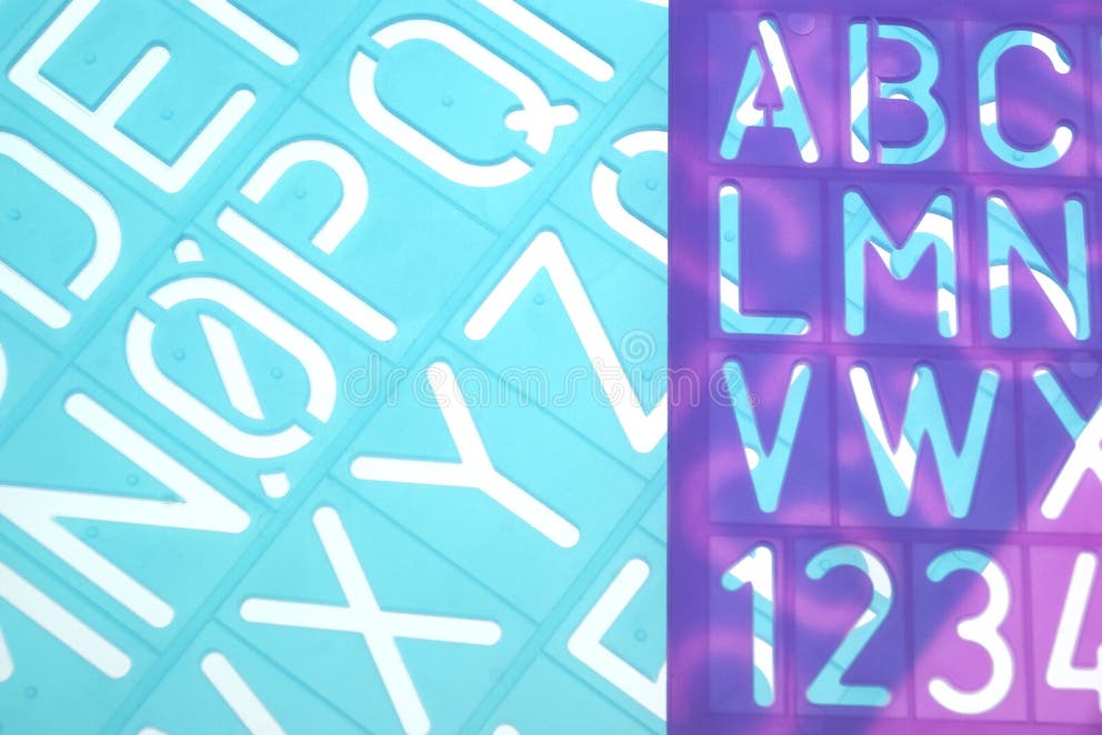 Het Engelse Alfabet Van Brieven Plastic Stencils Stock Illustratie ...