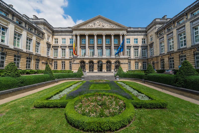 Het Federale Parlement Van België in Brussel Stock Foto - Image of ...
