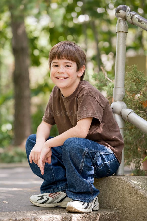 Het Glimlachen Van Little Boy Stock Foto - Image of vrolijk ...