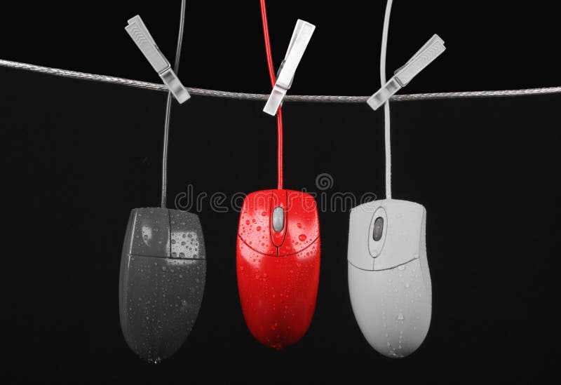 Het Hangen Van Computermuis Stock Afbeelding - Image of toebehoren ...