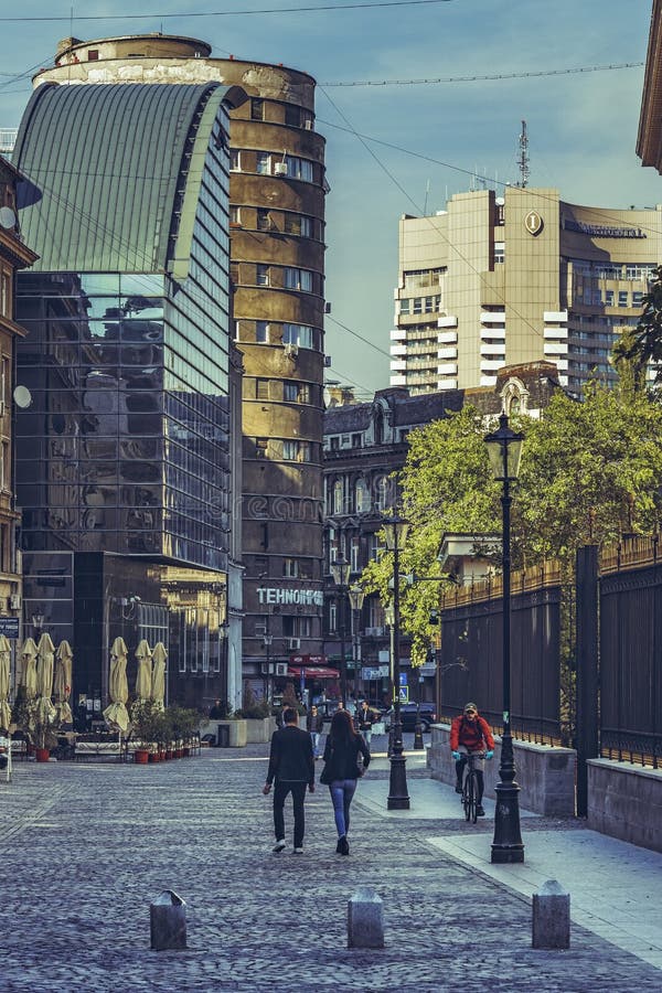 Het Historische Centrum Van Boekarest Redactionele Fotografie - Image ...
