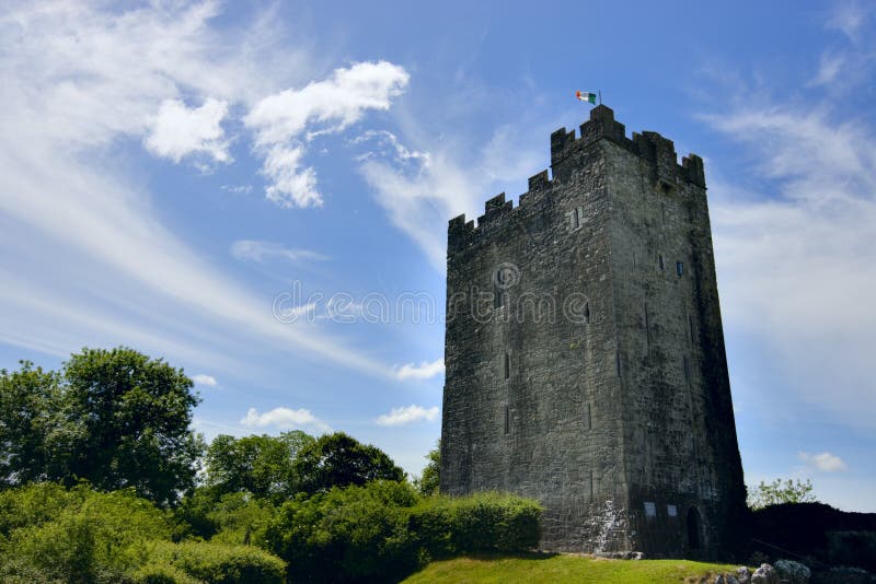 Het Kasteel Van O'Day Van Dysert Stock Foto - Image of middeleeuws ...