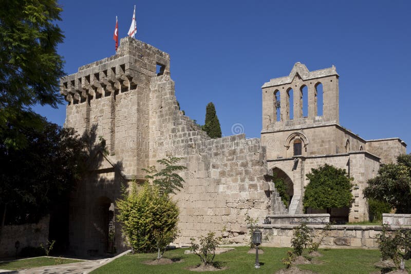 Klooster Bellapais - Turks Cyprus Stock Afbeelding - Image of reis ...