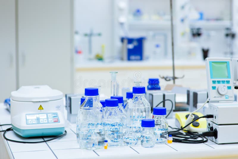 Het Laboratorium Van De Chemie Stock Afbeelding - Image of gezondheid ...