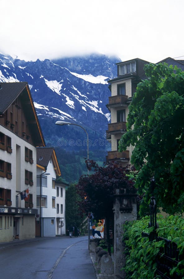 Het land van de droom stock afbeelding. Image of berg - 1378435