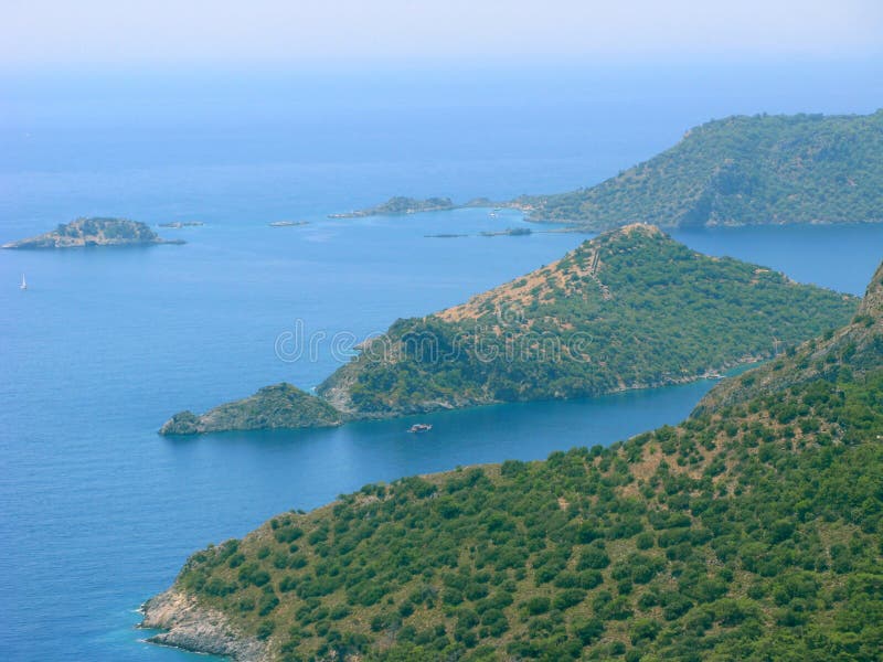 Kustlijnlandschap Van Middellandse Zee Turkije Stock Afbeelding - Image ...