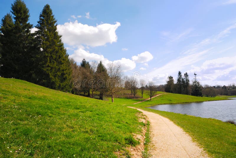 Frans landschap stock afbeelding. Image of horizon, blauw - 2393499