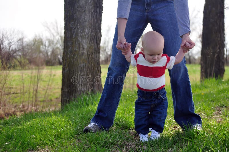 Leren lopen stock foto. Image of jong, leren, strepen - 14679962