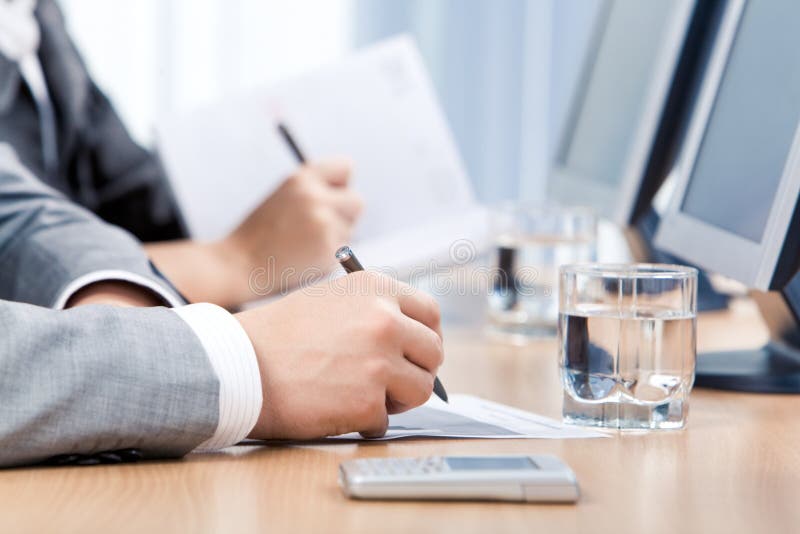 Het maken summier stock foto. Image of conferentie, baan - 7032542