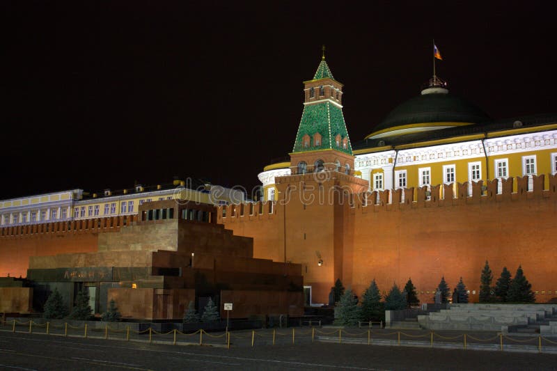 Het Mausoleum Van Lenin in Het Rode Vierkant Stock Foto - Image of ...