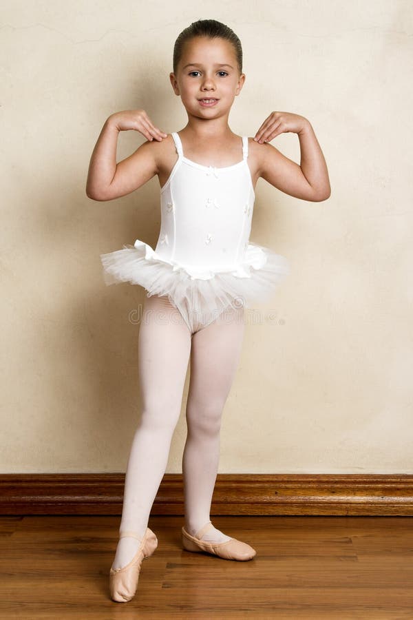 De Meisjes van het ballet stock foto. Image of kleding - 10730894