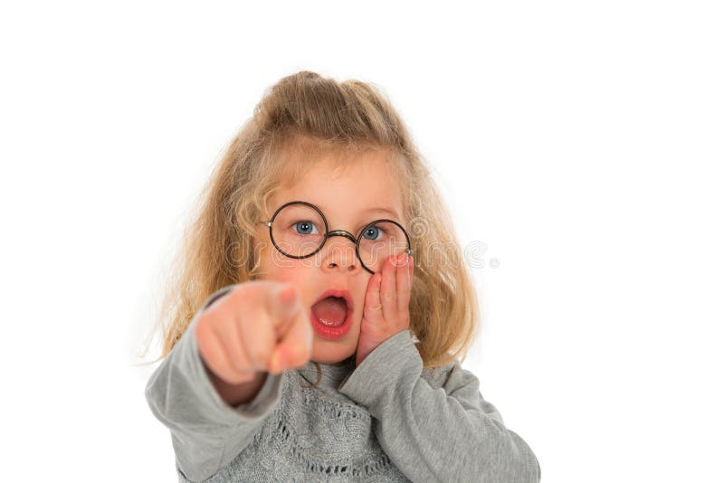 Het meisje is verbaasd stock foto. Image of verbazing - 37677698