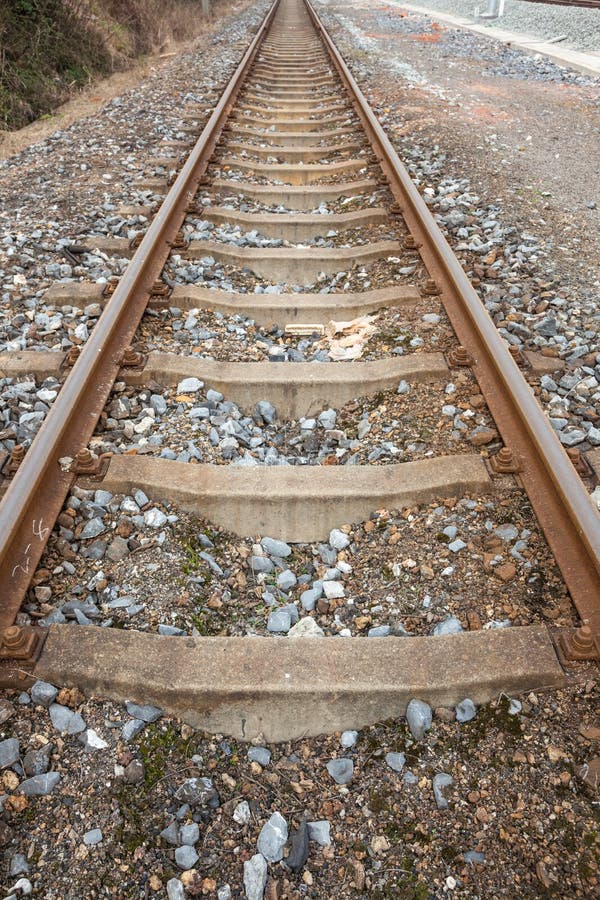 Spoorweg stock afbeelding. Image of verkeer, industrie - 29821033