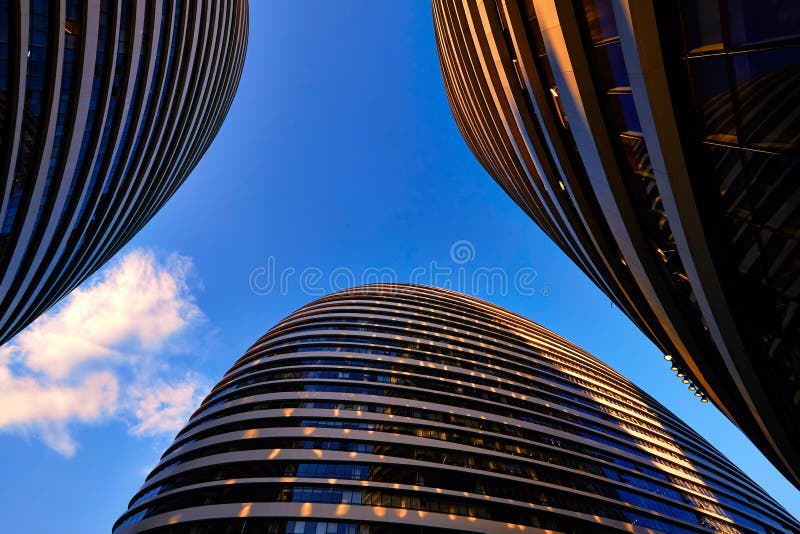 Het Moderne Gebouw Van Wangjing SOHO in Peking Redactionele Afbeelding ...