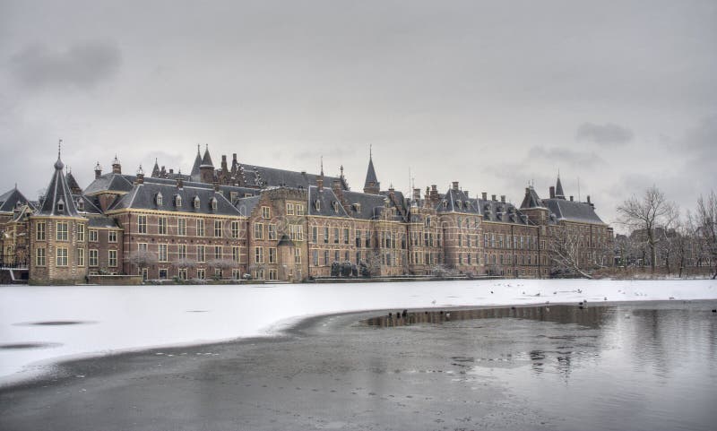 Den Haag in de Winter stock afbeelding. Image of gebouwen - 15808523