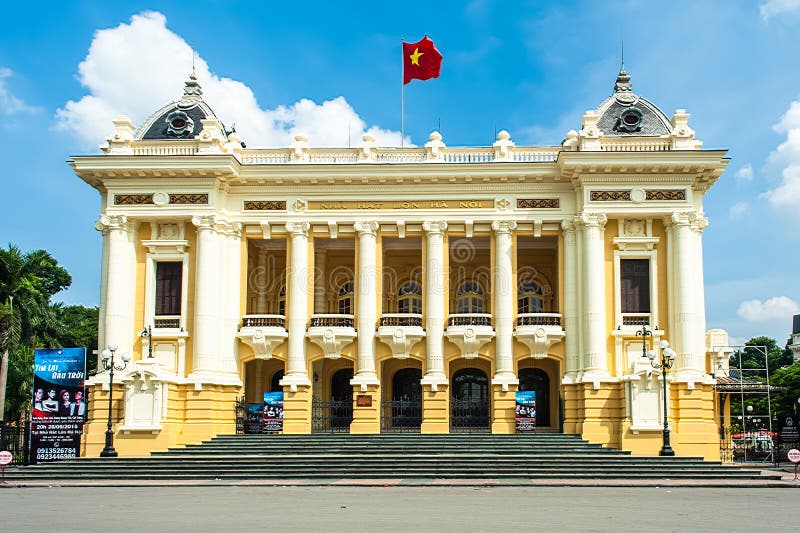 Het Operahuis in Hanoi redactionele stock foto. Afbeelding bestaande ...