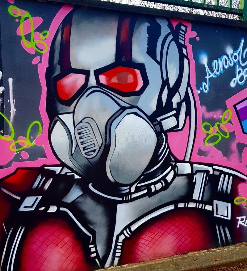 Het Overweldigen De Graffiti Dit Werk Overweldigt Enkel Redactionele ...