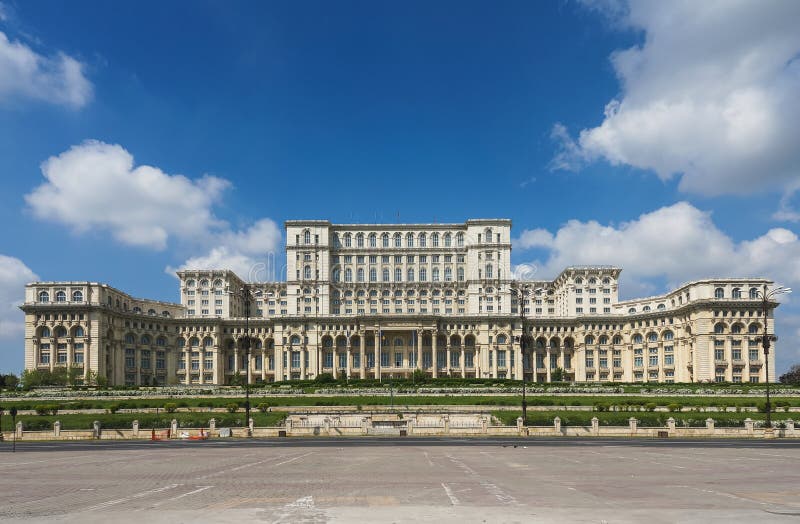 Het Parlement Van Boekarest Paleis Stock Foto - Image of paleis ...