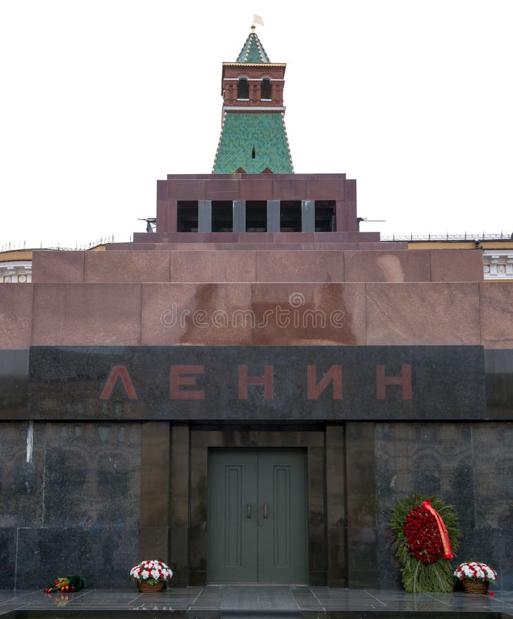 Het Rode Vierkante Mausoleum Van Lenin Redactionele Afbeelding - Image ...