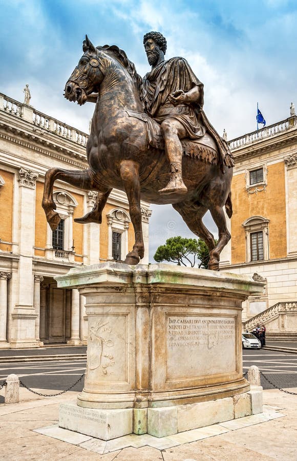 Het Ruiterstandbeeld Van Marcus Aurelius Stock Afbeelding - Image of ...