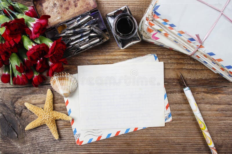 Het Schrijven Van Een Brief Stock Afbeelding - Image of bloeien, post ...