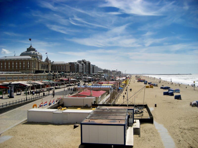 Scheveningen Strand, Nederland Stock Afbeelding - Image of zwemmen, nederland: 11104145