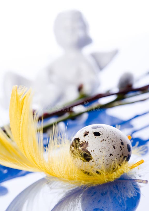Het symbool van Pasen stock foto. Image of geïsoleerd - 2051950