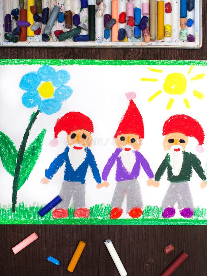 Het Trekken: Drie Glimlachende Dwergen in Rode Hoeden Stock Afbeelding ...