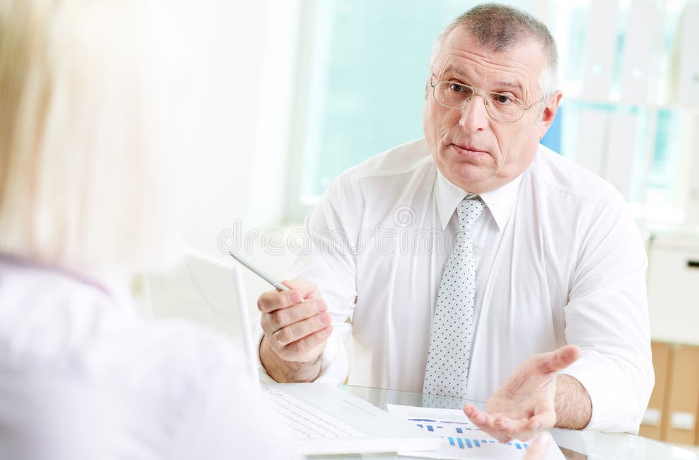 Het uiten van advies stock afbeelding. Image of zakenman - 34216841