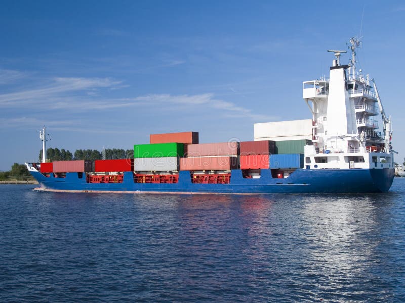 Het Vrachtschip Van De Container Stock Afbeelding - Image of lever ...
