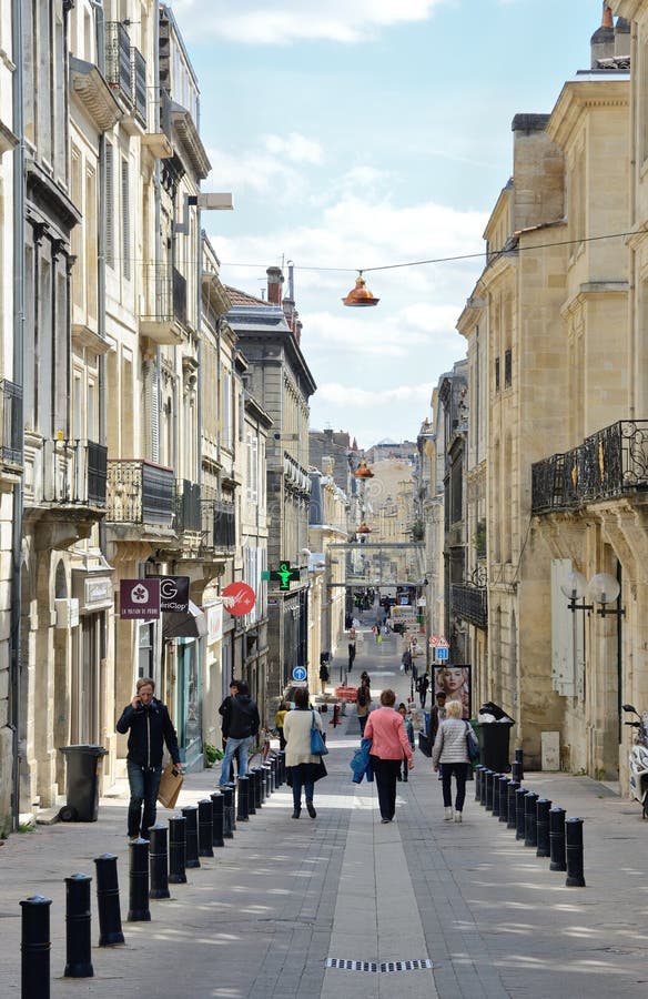 Het Winkelen Straat in De Franse Stad Bordeaux Redactionele Foto ...