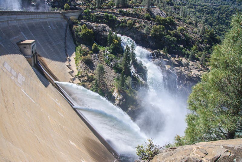 Hetch Hetchy Dam stock photo. Image of popular, park - 24890890