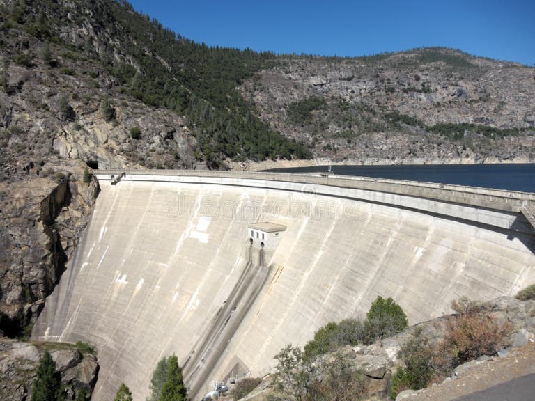 Hetch Hetchy Dam in Yosemite National Park Stock Image - Image of water ...