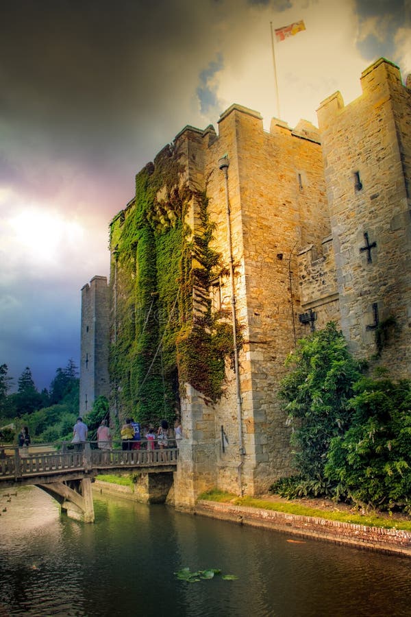 Hever Castle and Gardens, Kent, Uk Editorial Image - Image of flight ...