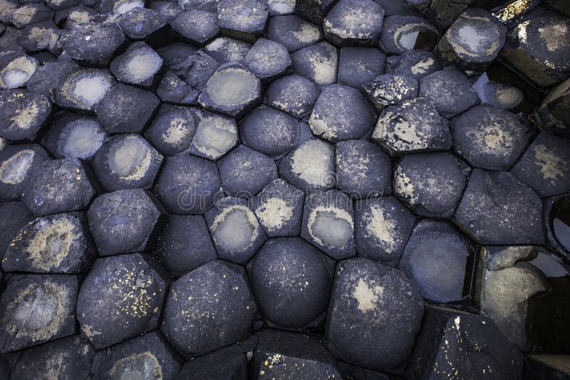 Hexagon Basalt Structures at Giants Causeway Stock Image - Image of ...