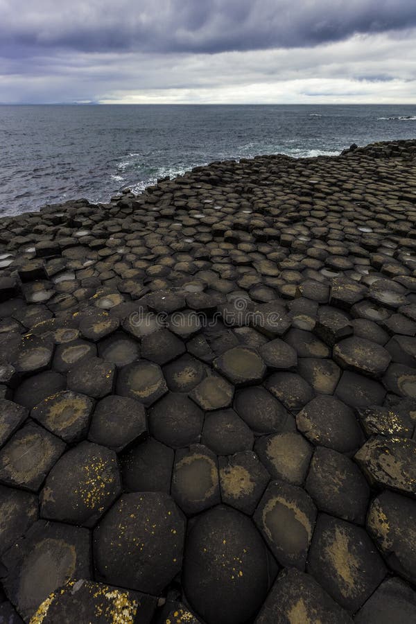 Hexagon Basalt Structures at Giants Causeway Stock Image - Image of ...