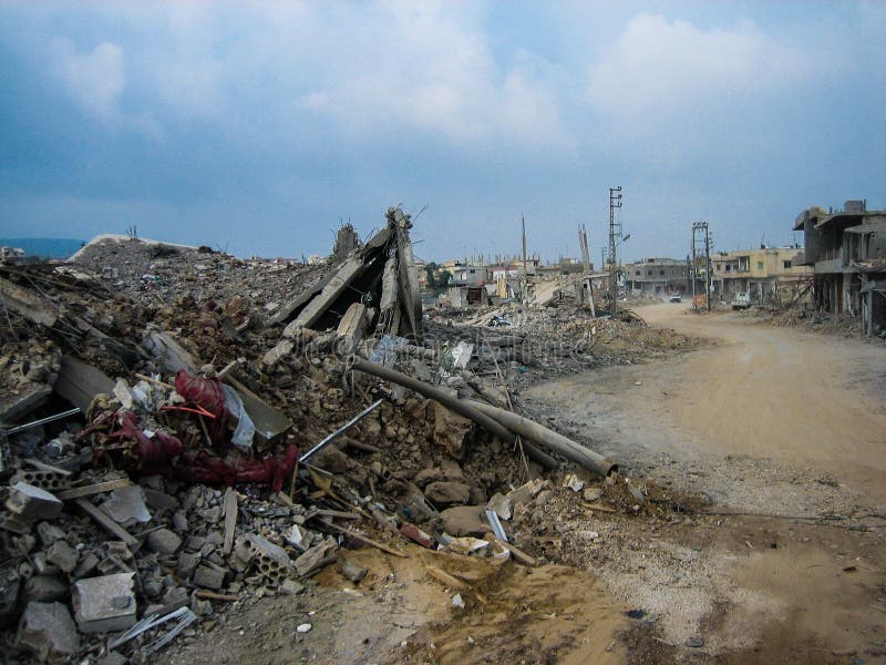 2006 Lebanon War Stock Photos - Download 180 Royalty Free Photos