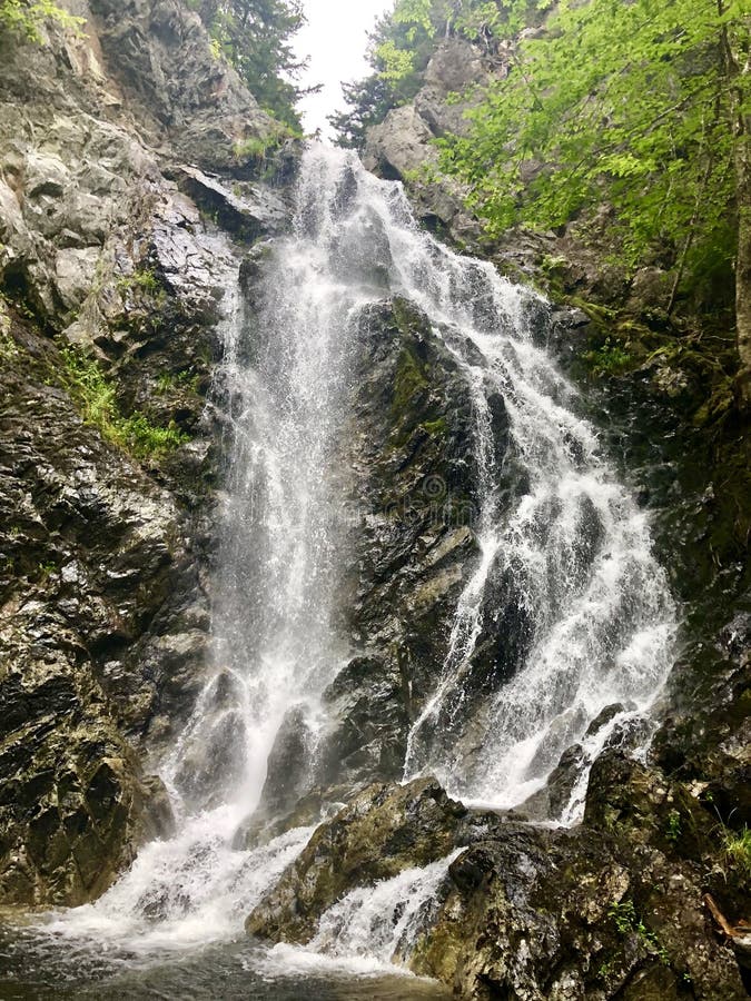 Hidden waterfall stock image. Image of wild, water, scenic - 142159367