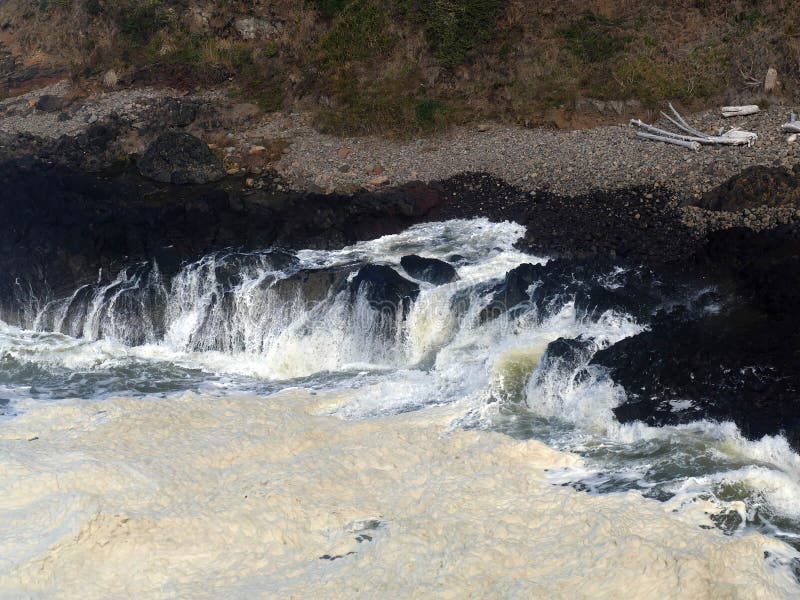Hide Tide Waves Foam in Devil`s Churn Stock Image - Image of rocks ...